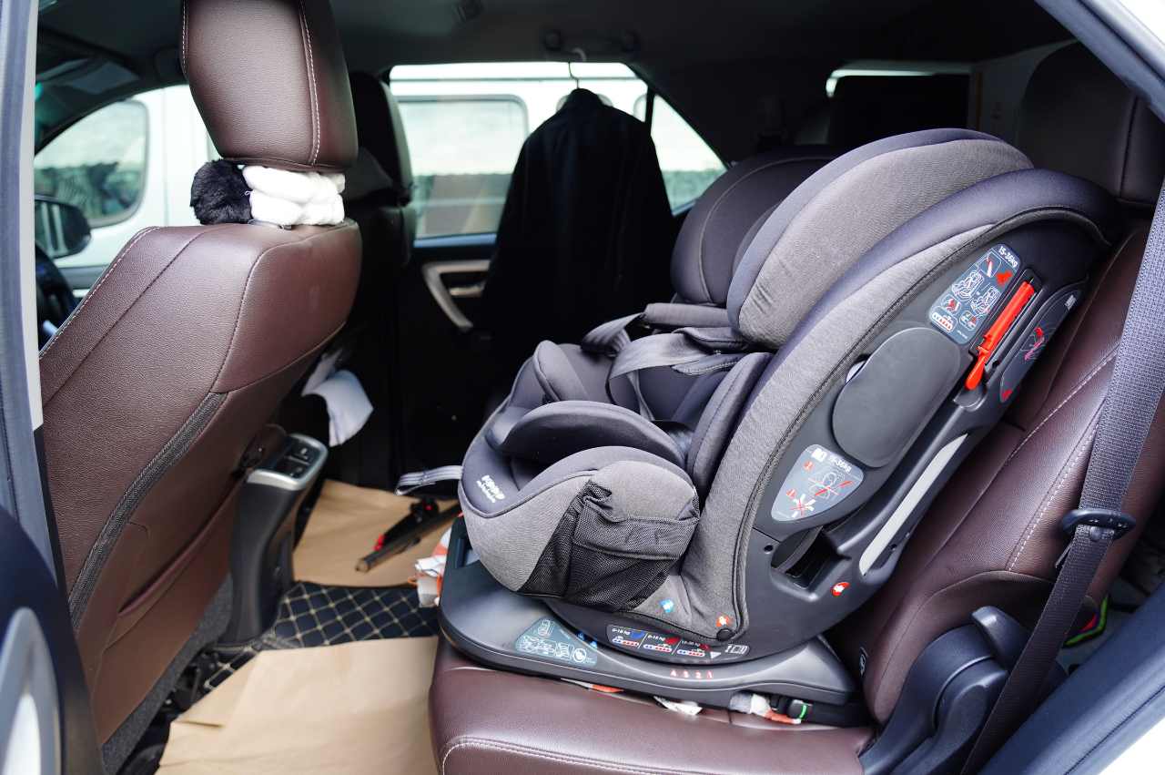 Hvordan Feste Isofix I Bil (Guide!)